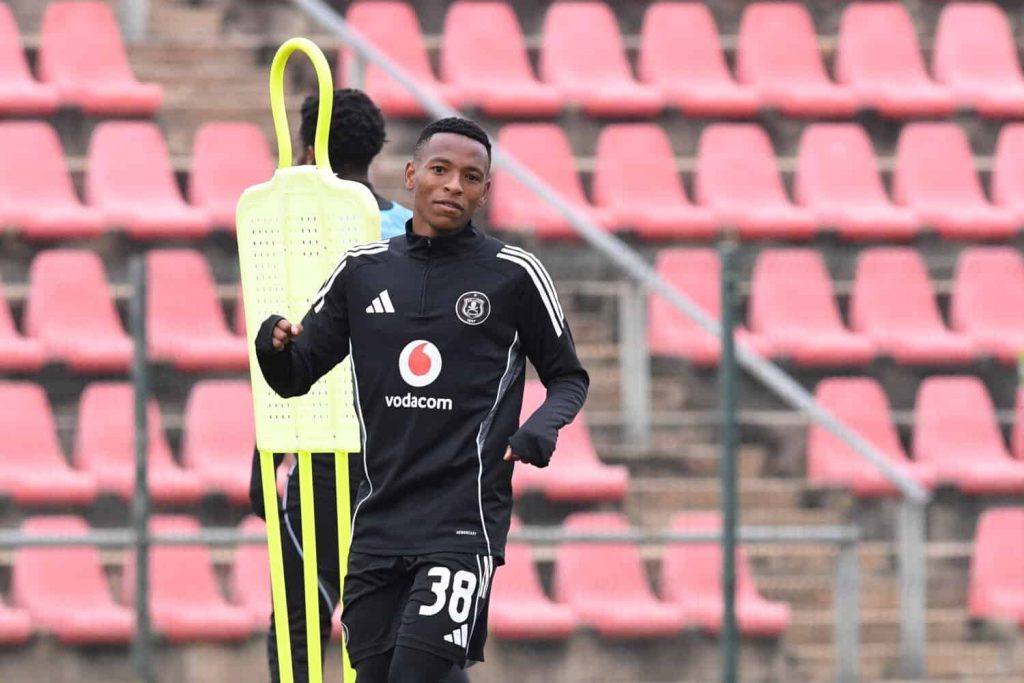Pirates give update on Mofokeng ahead of Galaxy clash - South African Live