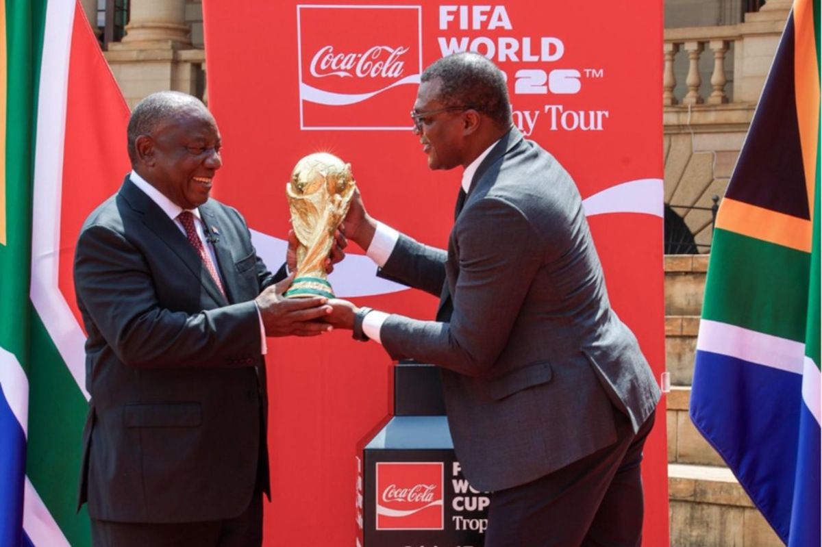 Cyril Ramaphosa gets his hands on FIFA World Cup trophy – South African ...