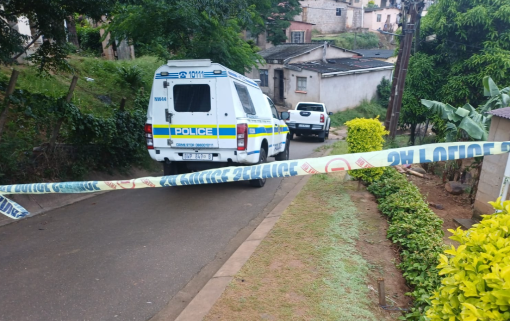 Five suspects wanted for crimes of murder and armed robbery were shot ...