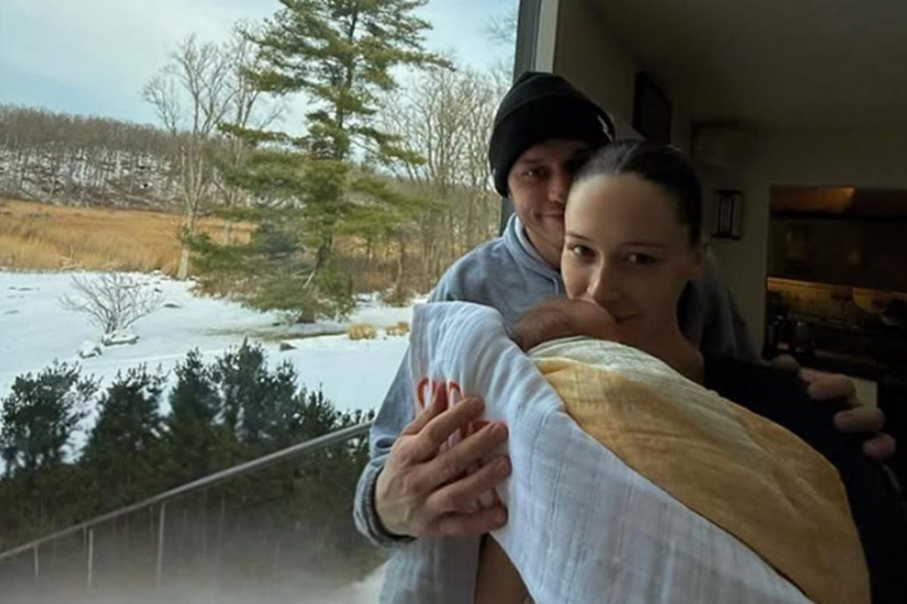 Comedian Pete Davidson and Elsie Hewitt welcome daughter - South ...