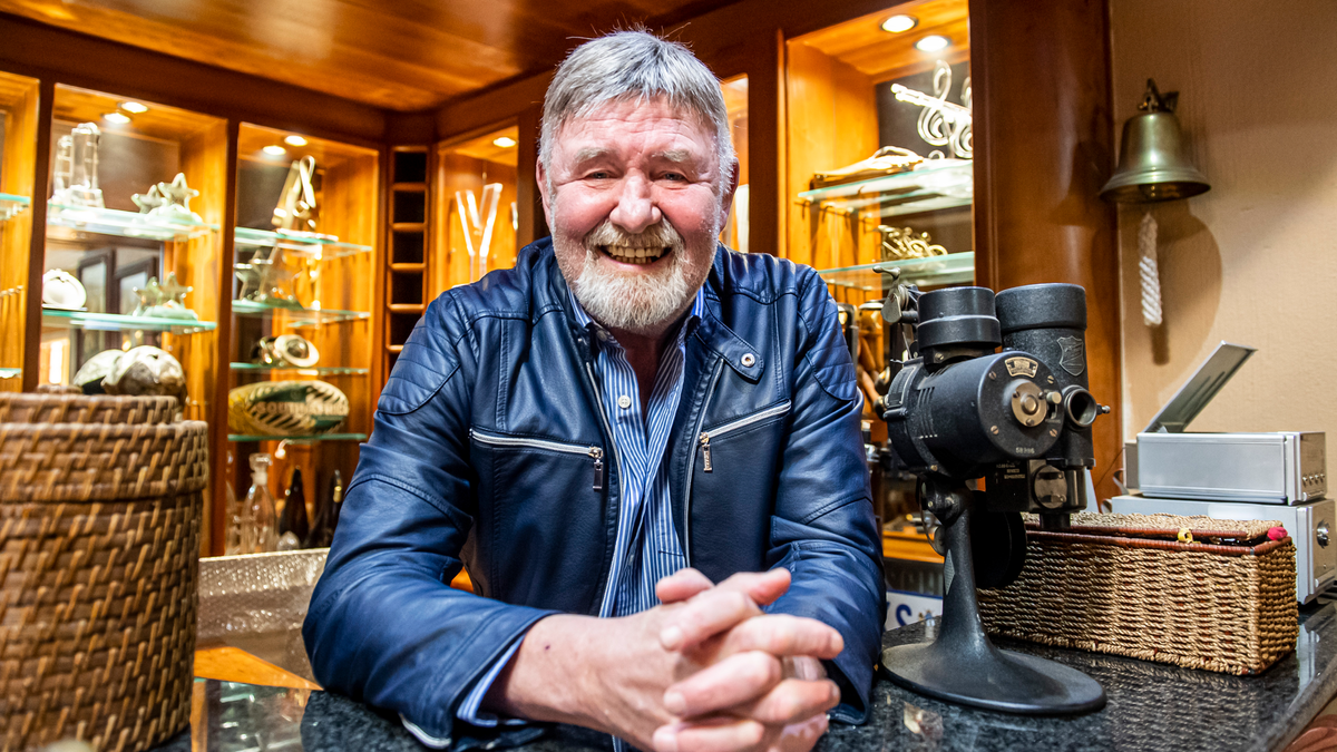 Leon Schuster Health Update Shocks Fans - South African Live